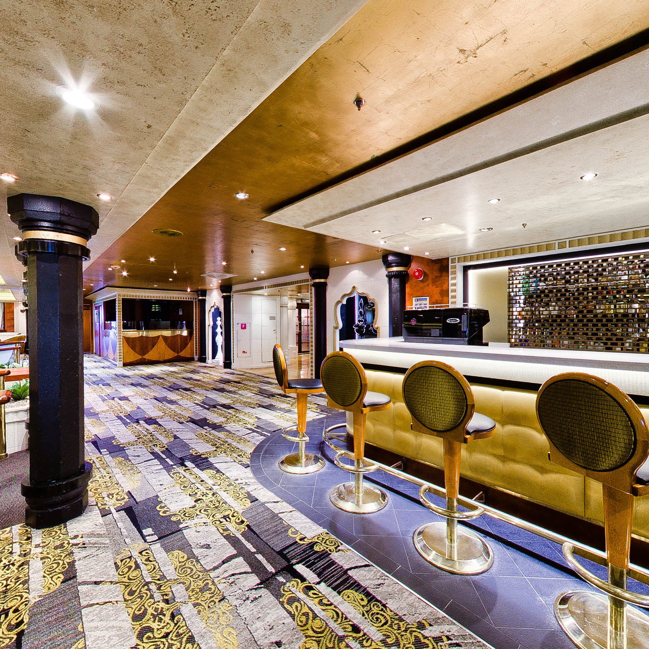 Star Lounge on Royal Caribbean Explorer of the Seas Ship - Cruise Critic