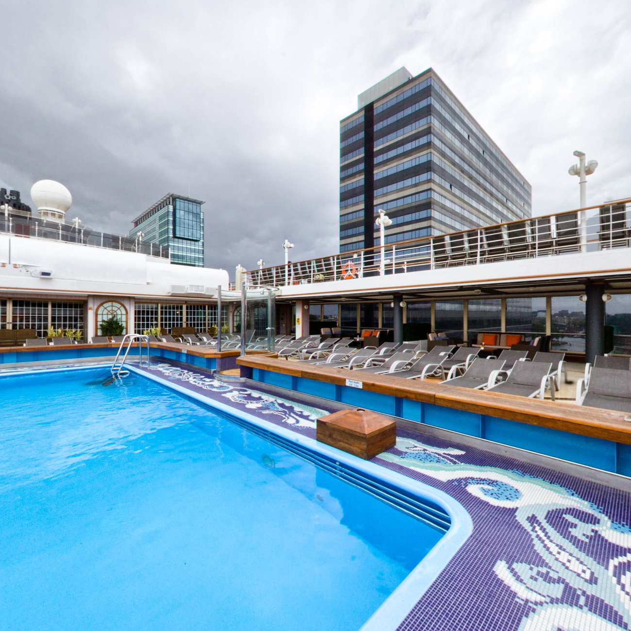 Pavilion Pool on Cunard Queen Victoria Cruise Ship - Cruise Critic