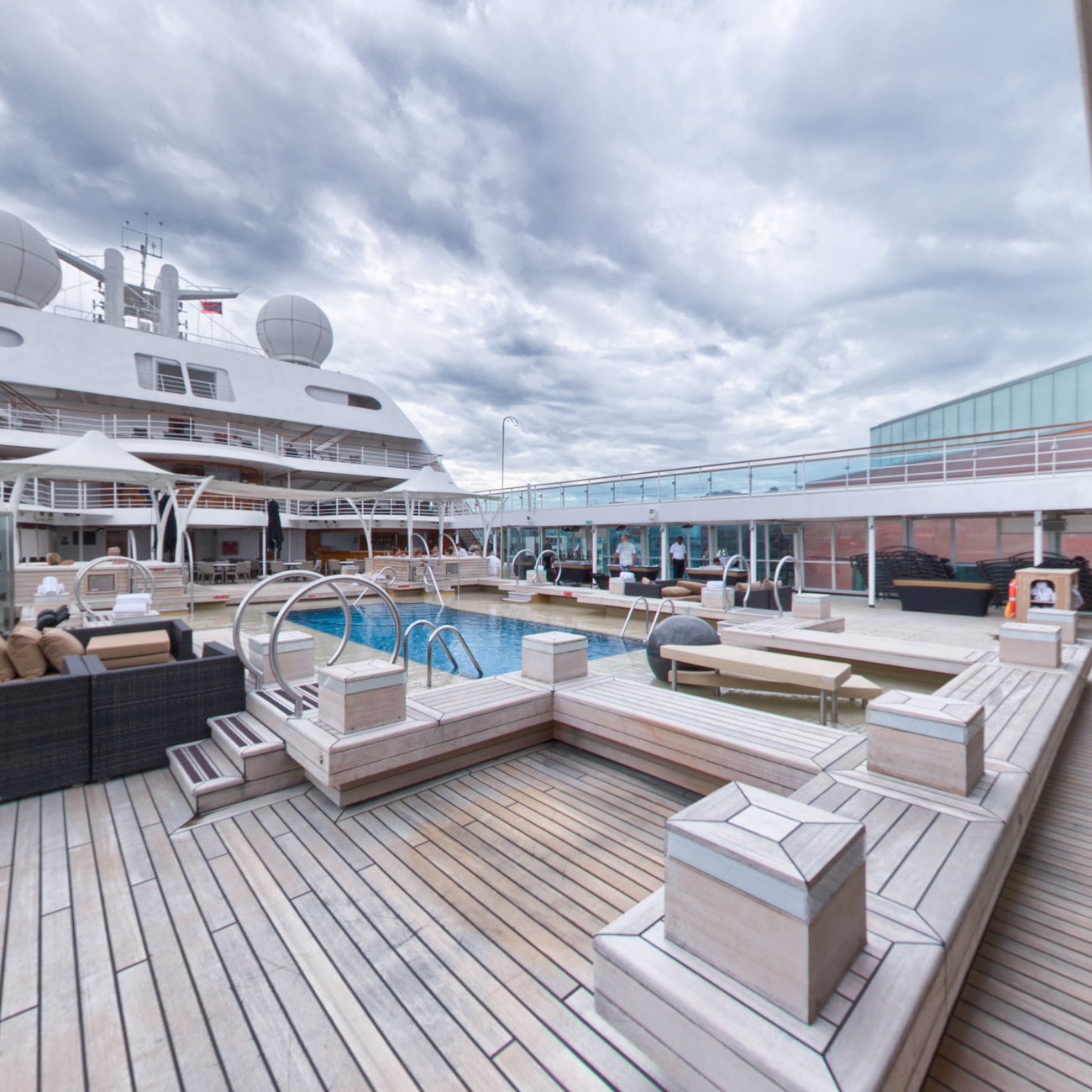 Main Pool on Seabourn Quest Cruise Ship - Cruise Critic