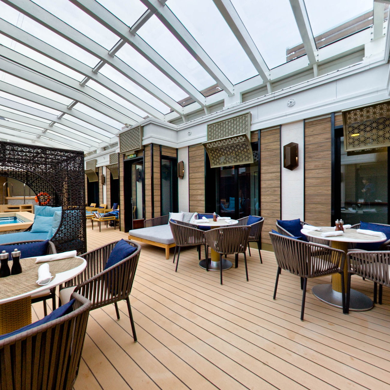 The Haven Pool on Norwegian Jade Cruise Ship - Cruise Critic